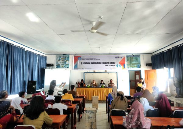 Uji Keterbacaan Buku Terjemahan di Bombana: Pelestarian Bahasa Moronene ...